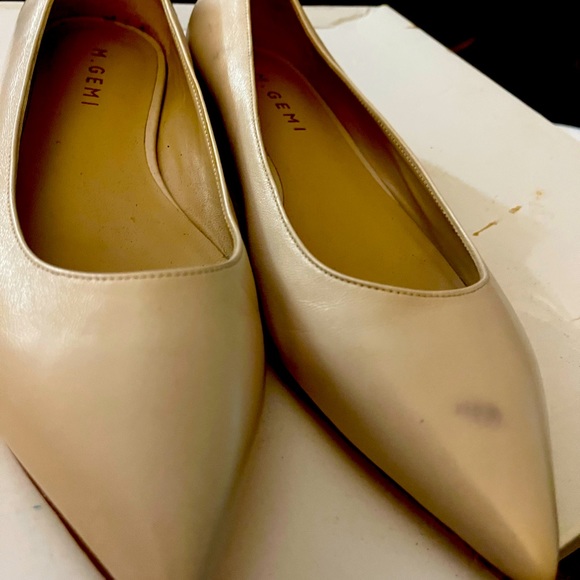 M. Gemi | Shoes | Cute Pointy Toe Flatstheres A Slight Blemish Spot ...